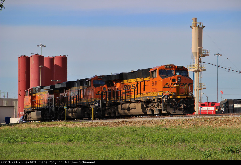 Sitting In The Ready Track